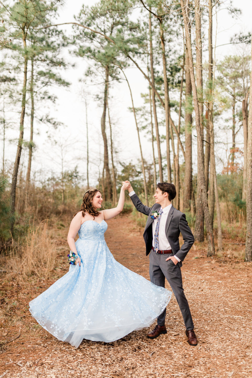 Junior Ring Dance | Grassfield High Chesapeake, VA | leahbaggett.com